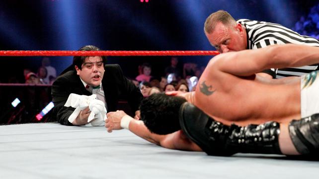 WWE In live!!!!: ALBERTO DEL RÍO vs JACK SWAGGER