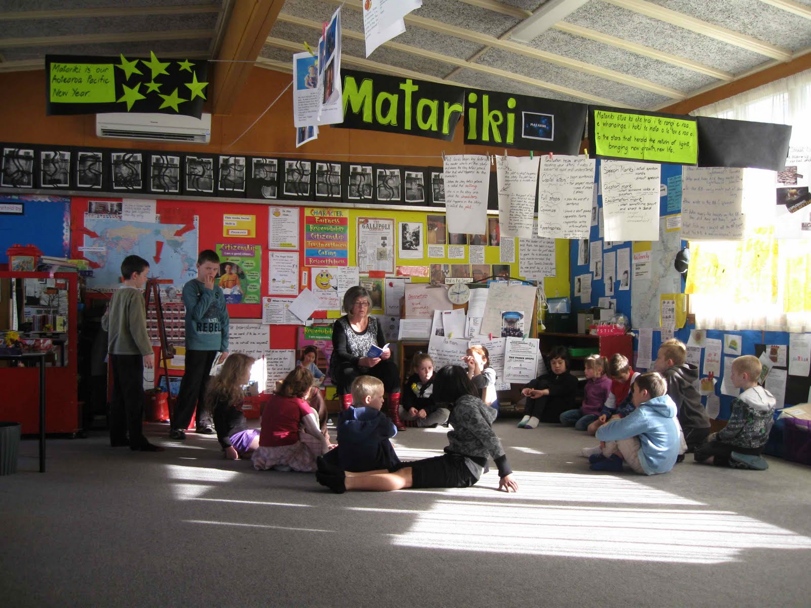 St Vincent Explorers!: A description of Auckland Point School.