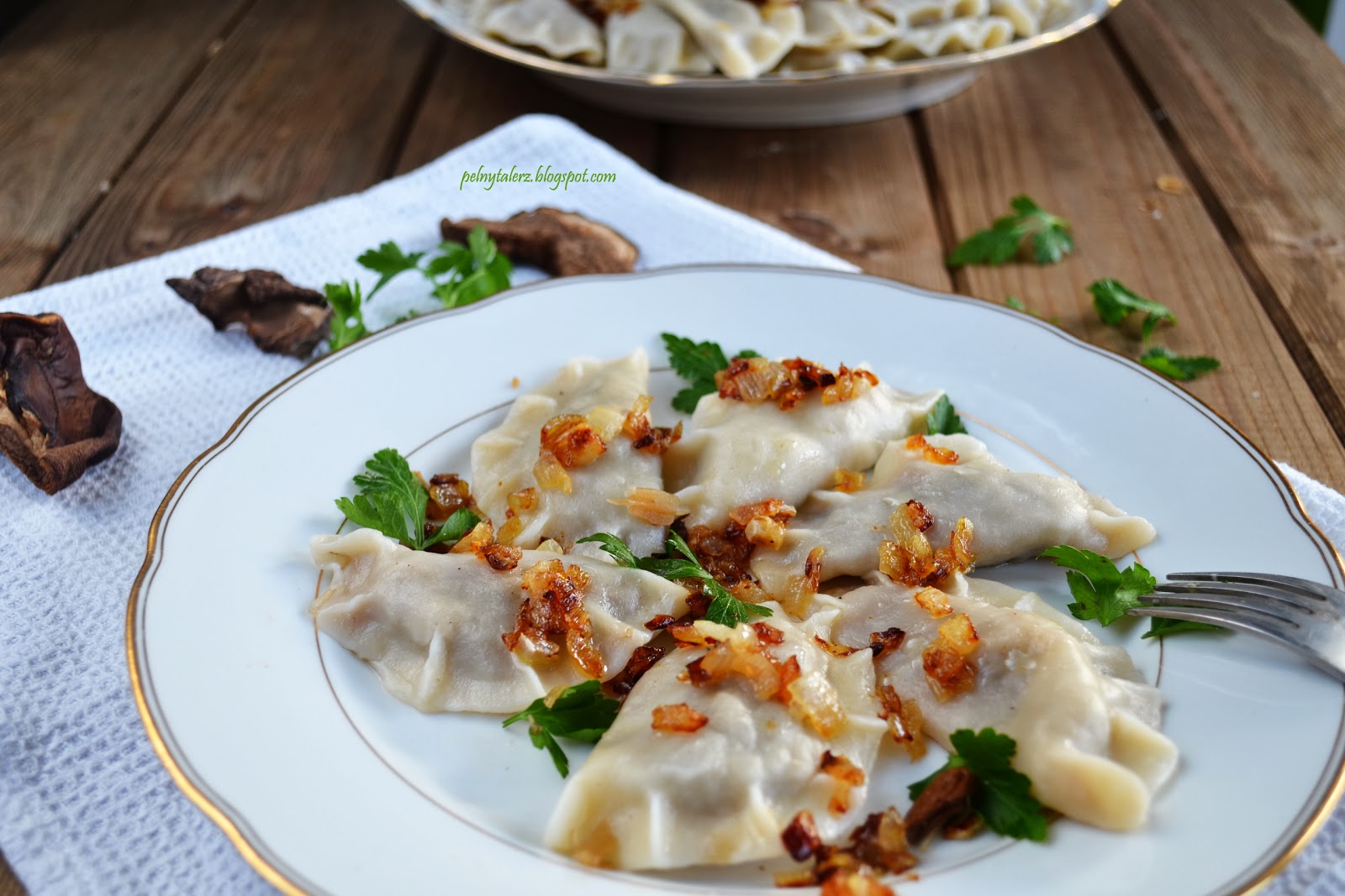 Pierogi z kapustą i grzybami