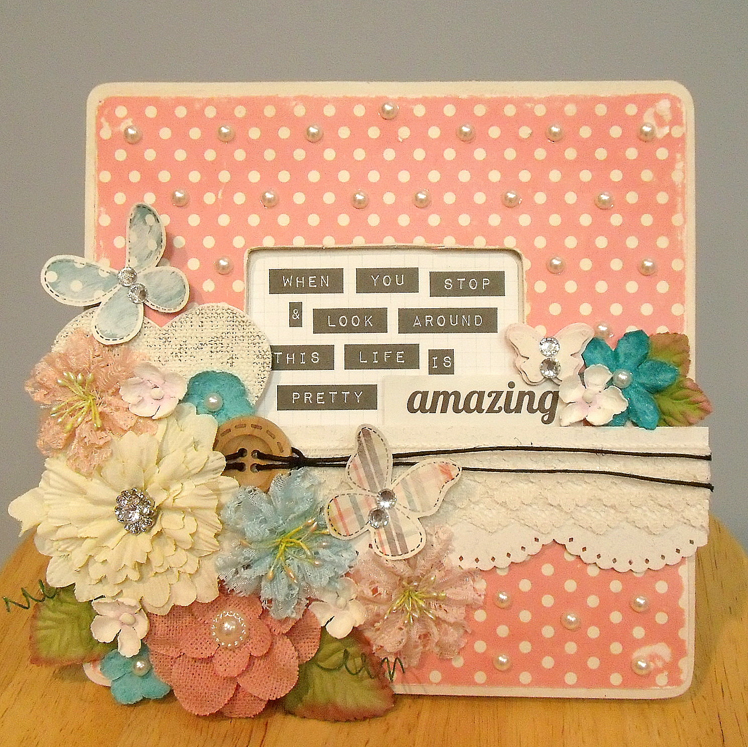 Scrap-Utopia: My Creative Scrapbook Flower Kit Frame