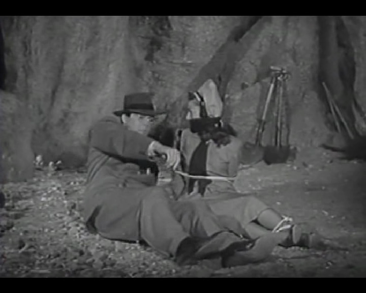 Desolation Angel's Damsels in Distress: Superman (1948) - chapter 12