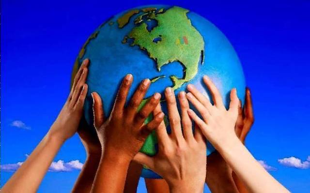 Desarrollo humano y globalización: DESARROLLO HUMANO Y GLOBALIZACIÓN