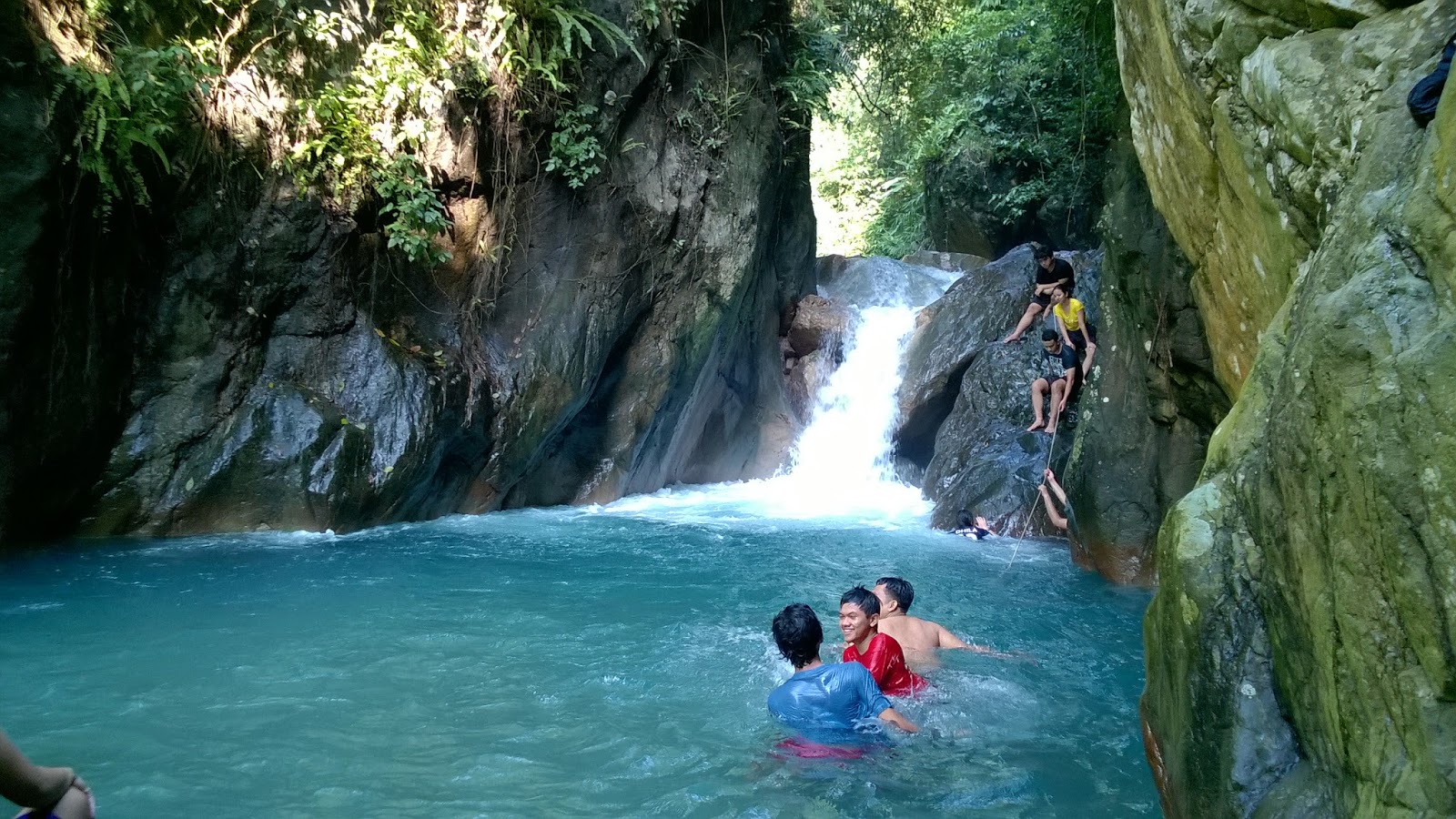Juru Soca: Curug Bengkok Leuwi Hejo, Salah Satu Lukisan Alam Yang ...