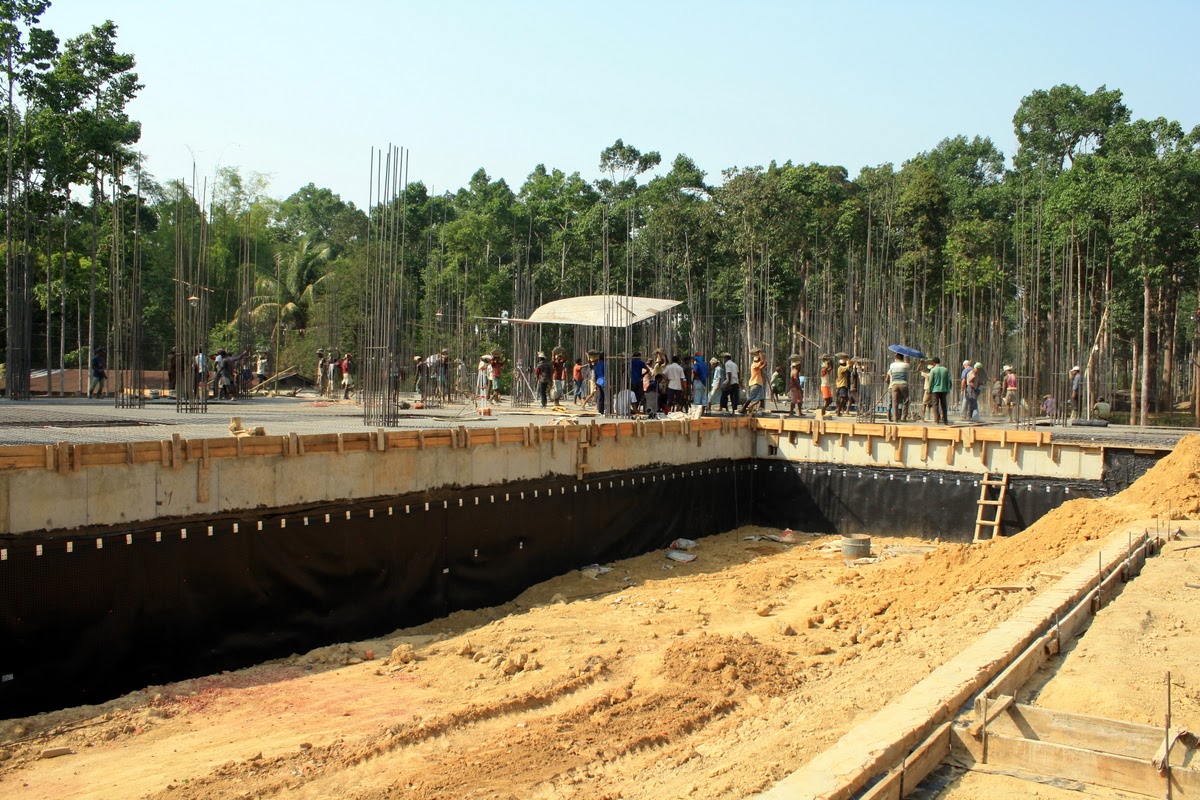 Jonathan & Holly Barrett: Ground Floor Slab (Basement Ceiling) Casting ...