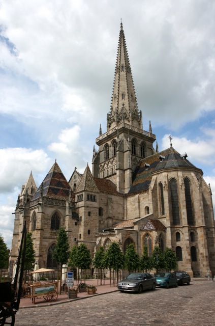 bensozia: Today's Cathedral: Autun