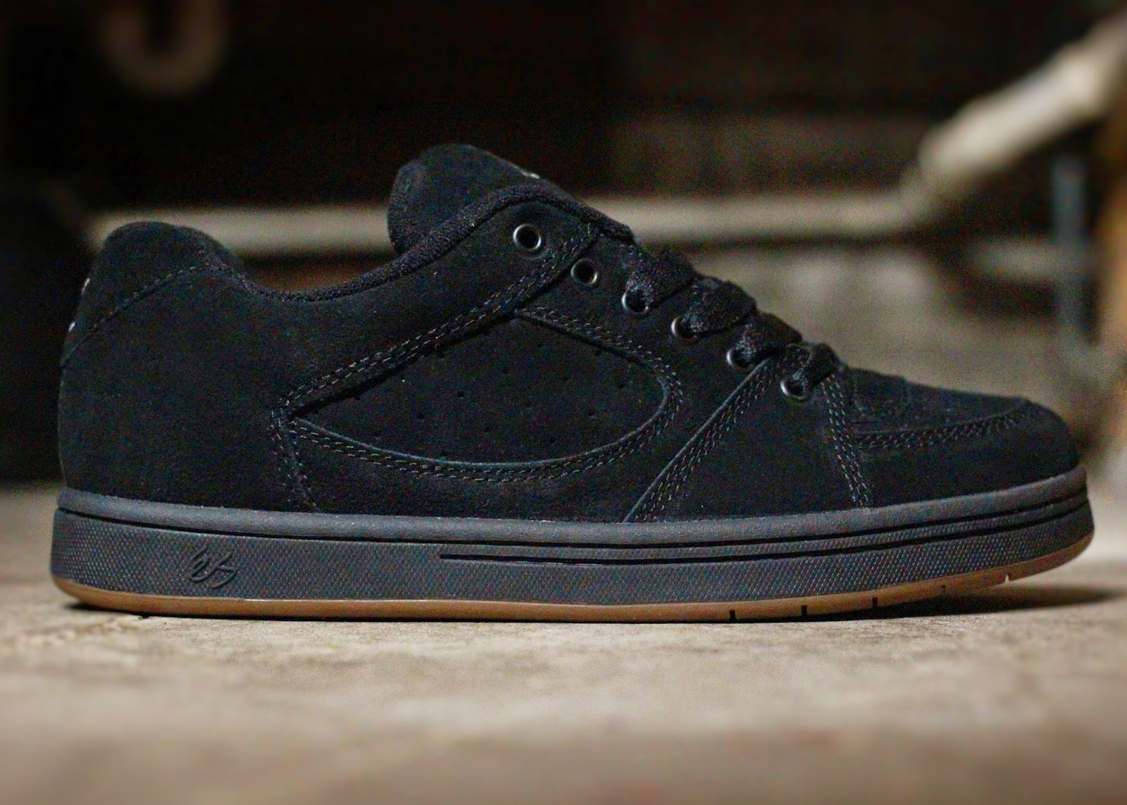 Damage Boardshop: eS Reintroduces the OG Accel!