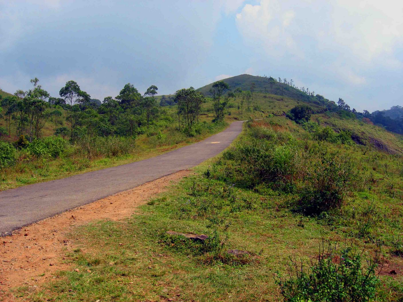 Get Lost In Nature.......Much Beyond Kerala!: Gavi........The Abode of ...