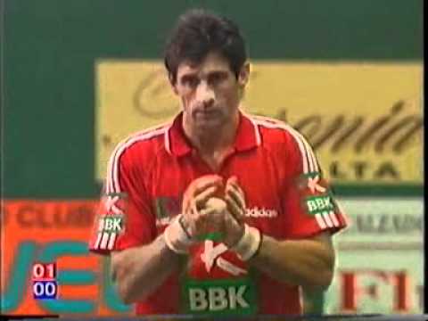 AL ROJO VIVO: SON LEYENDA, JULIÁN RETEGUI, CON ONCE TXAPELAS, EL ...