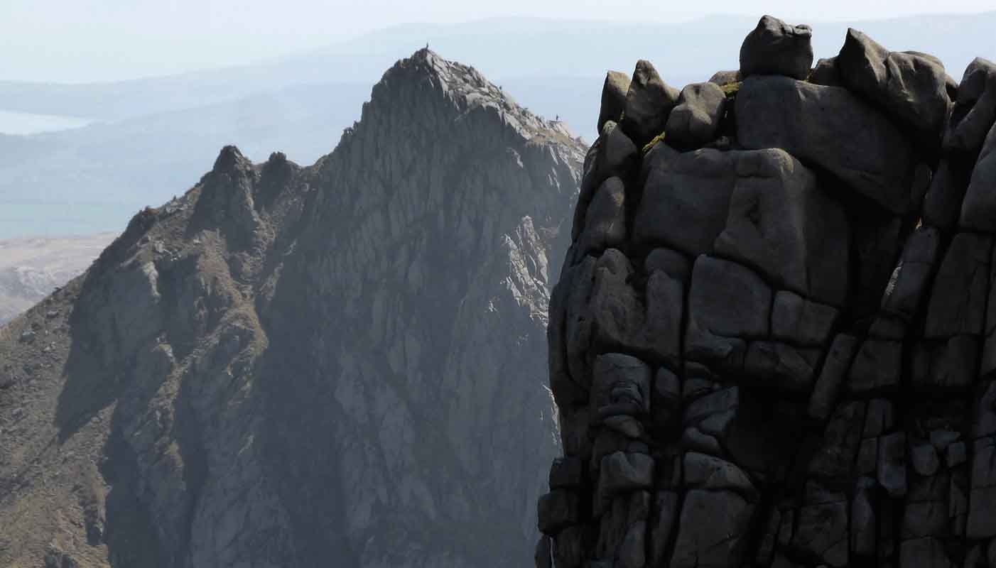 Alex and Bob`s Blue Sky Scotland: Arran Ridge Weekend. Caisteal Abhail ...