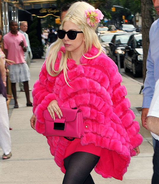 Lady Gaga Fan Club: Lady Gaga and Snooki Start a Trend: Furs... in the ...