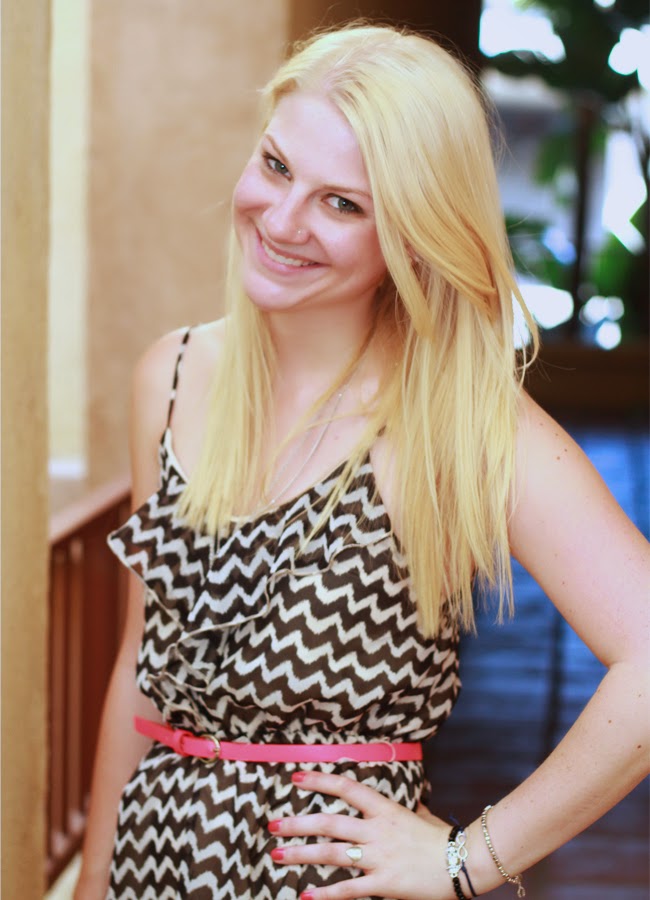 Stylish Outfit: Chevron Printed Mini — Stylelista Confessions