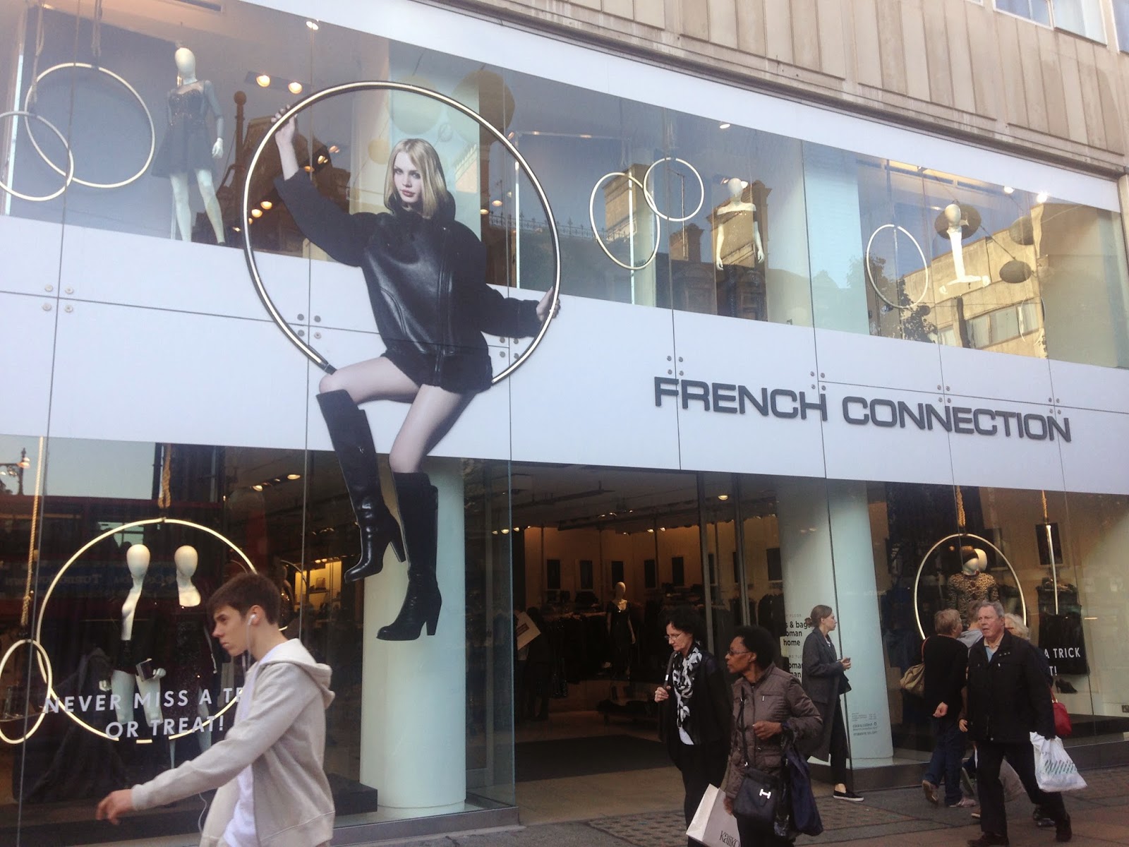 MAPPING YOUR PROFESSION: SHOP REPORT ( FRENCH CONNECTION )