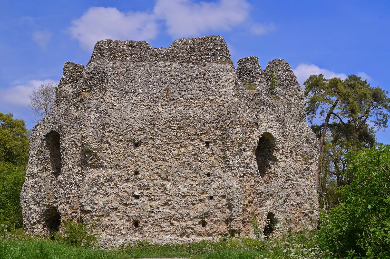 Walking in the country: Odiham
