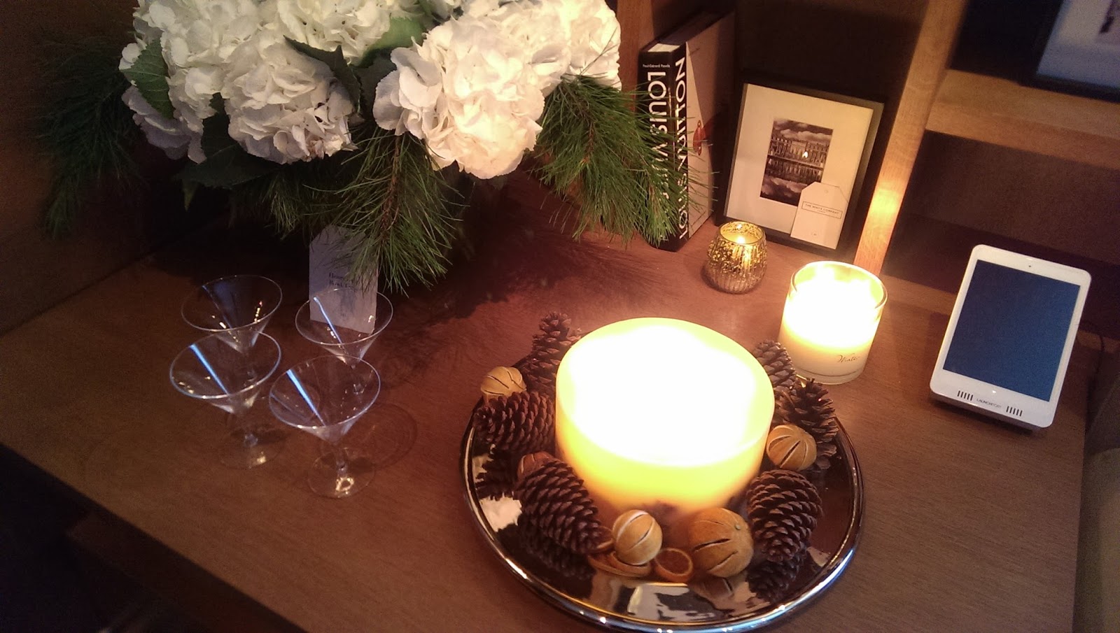 WHAT A PERFECT CHRISTMAS LOOKS LIKE - A Life With Frills