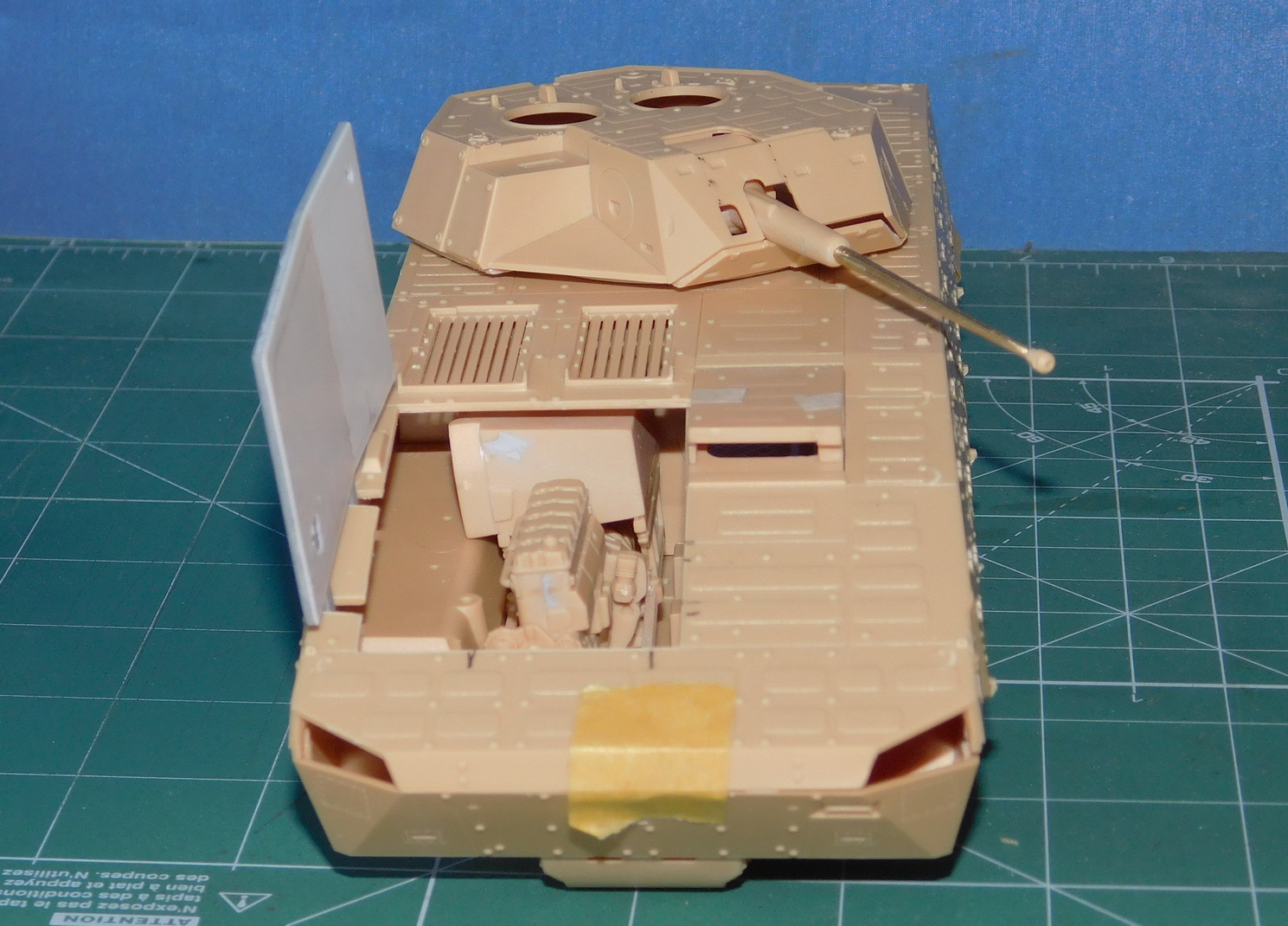 Military models in scale 1/15 - 1/16: KTO Rosomak, IBG Models 1/35