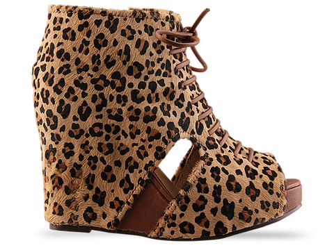 AFRICAN CREATURE: Pink Hearts,Cheetah Leopard Wedges!!