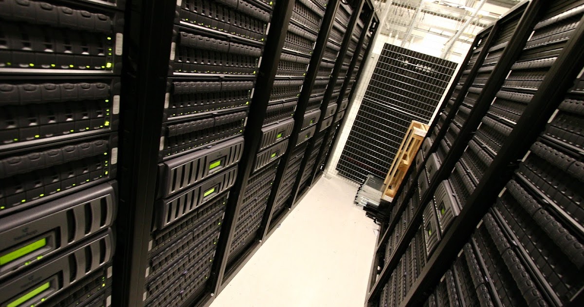 Green Data Center Design and Management: Data Center Design Case Study