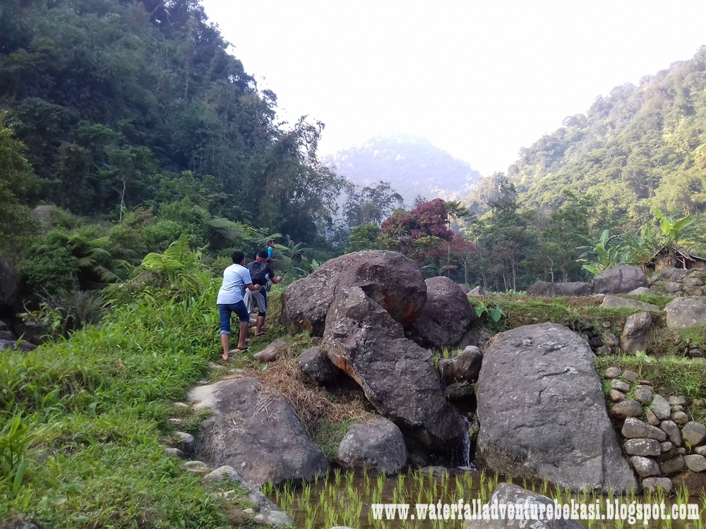 WATERFALL ADVENTURE BEKASI: TRIP TO CURUG CIKAWAH & CURUG GLEWERAN ...