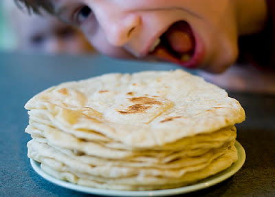 The Hippy Home: Homemade Flour Tortillas Without Lard