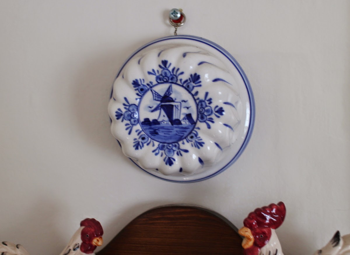 Lilacs and Springtime: My Dutch Inspired Kitchen