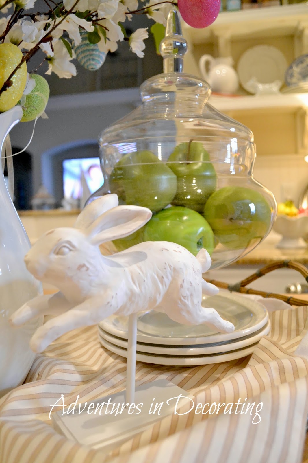 Adventures in Decorating: An Easter Vignette ...