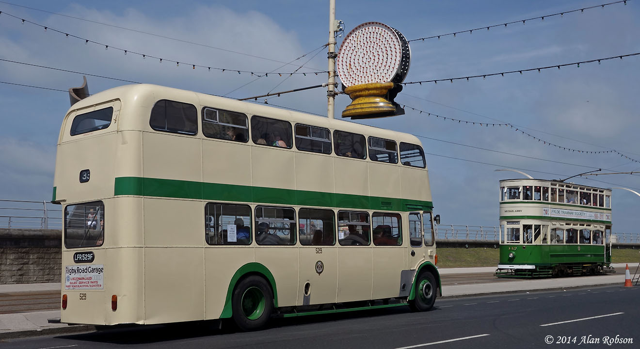Blackpool Tram Blog: Heritage Buses at Totally Transport