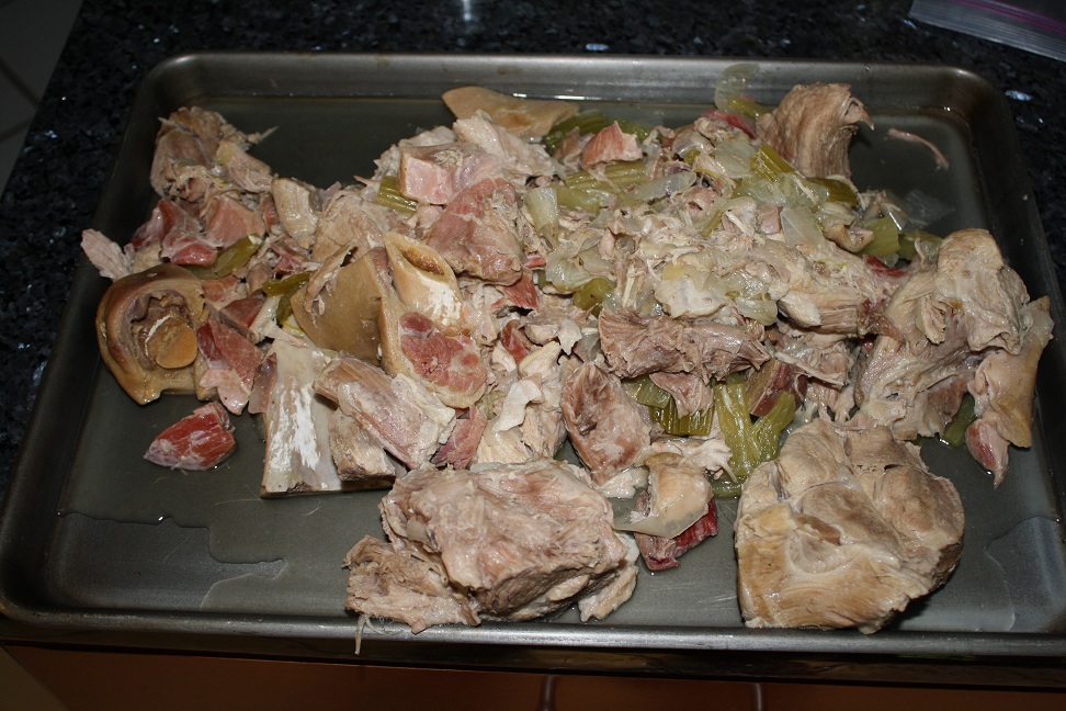 Big Dude's Eclectic Ramblings: Scrapple At Home