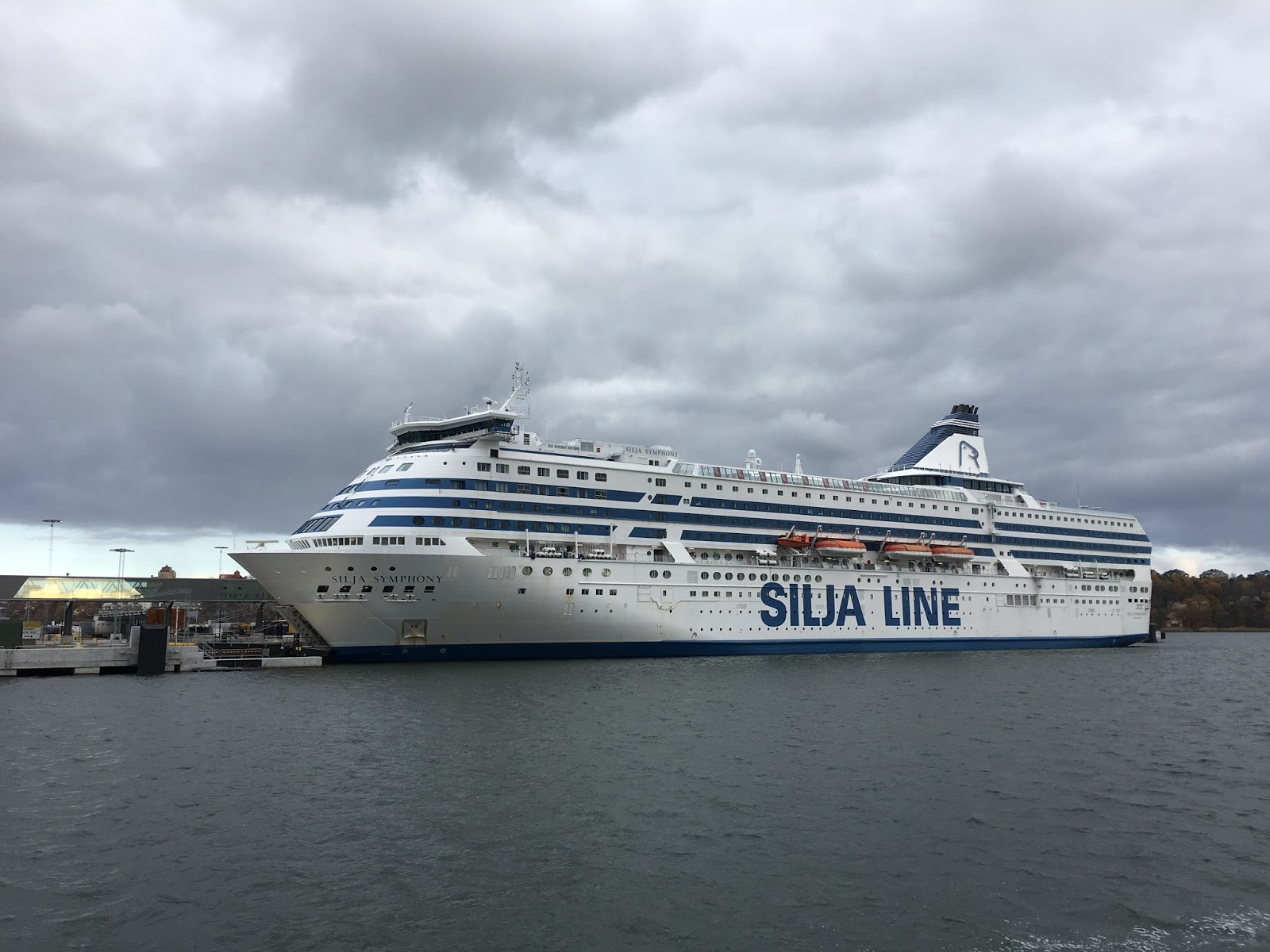 Laivafanittajat: Tukholman risteily Silja Symphonylla 4-6.11