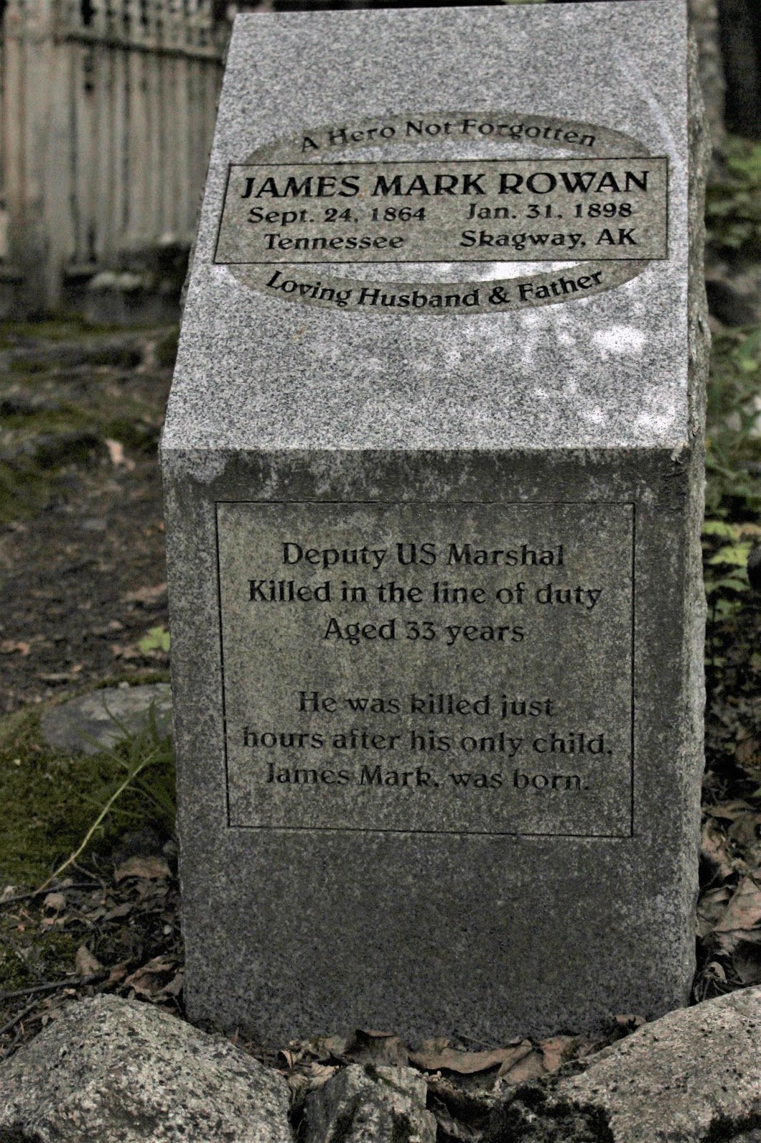 Souvenir Chronicles: ALASKA! SKAGWAY AND THE GOLD RUSH CEMETERY