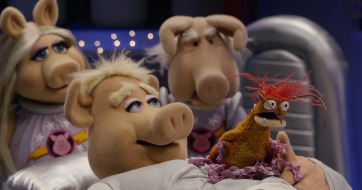 Muppets 'Pigs In Space' Returns To YouTube With 'Alien' Episode