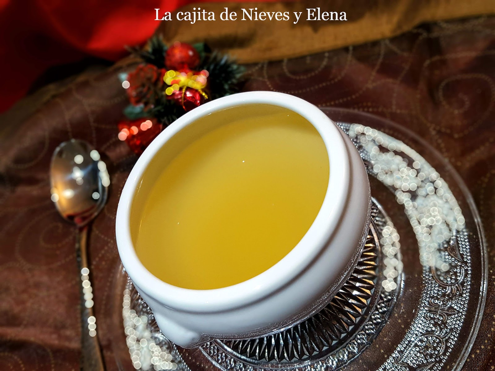 Consomé o caldo de Navidad