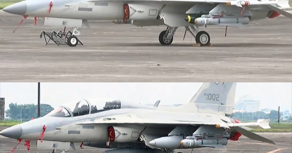 SNAFU!: The Philippine Air Force FA-50PH's shown sporting Air to Ground ...