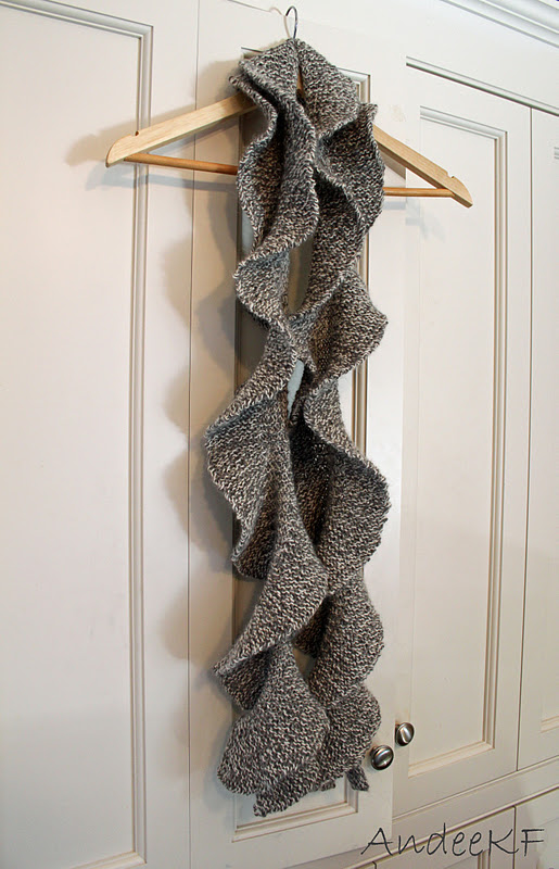 Match the Pictures: Helix Scarf