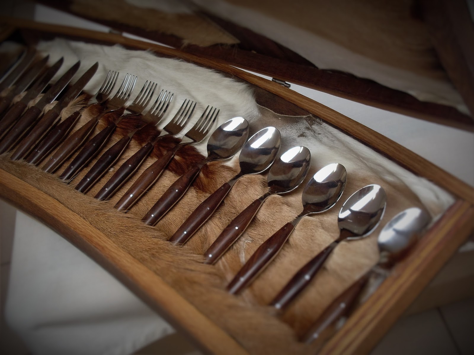 Cutlery Sets