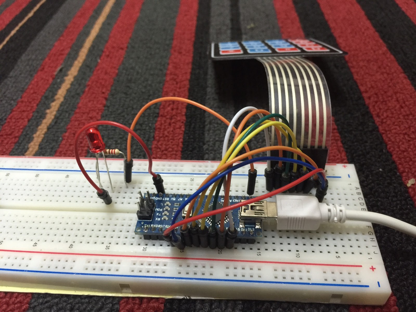 litarprojek2u: Tutorial 8 : Pad Kekunci (Keypad) & Arduino