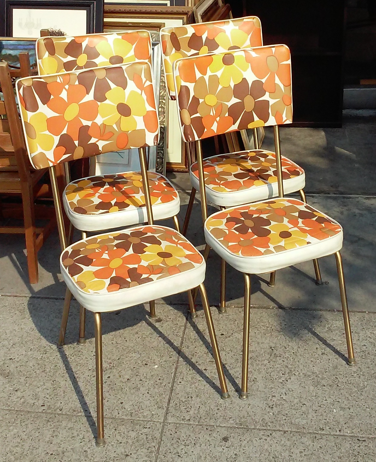UHURU FURNITURE & COLLECTIBLES: SOLD **BARGAIN BUY** #5308 Set of 4 70 ...
