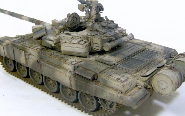 Gulumik Military Models: T-90 A m2004 1/35 Tamiya/Miniarm - GALLERY