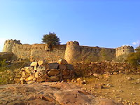 Encyclopedia in Telugu (తెలుగులో విజ్ఞానసర్వస్వం): చంద్రగఢ్ కోట ...