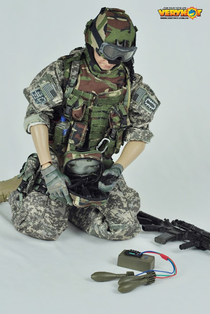 toyhaven: Incoming: Very Hot 1/6 scale U.S. Army EOD Uniform Set for 12 ...