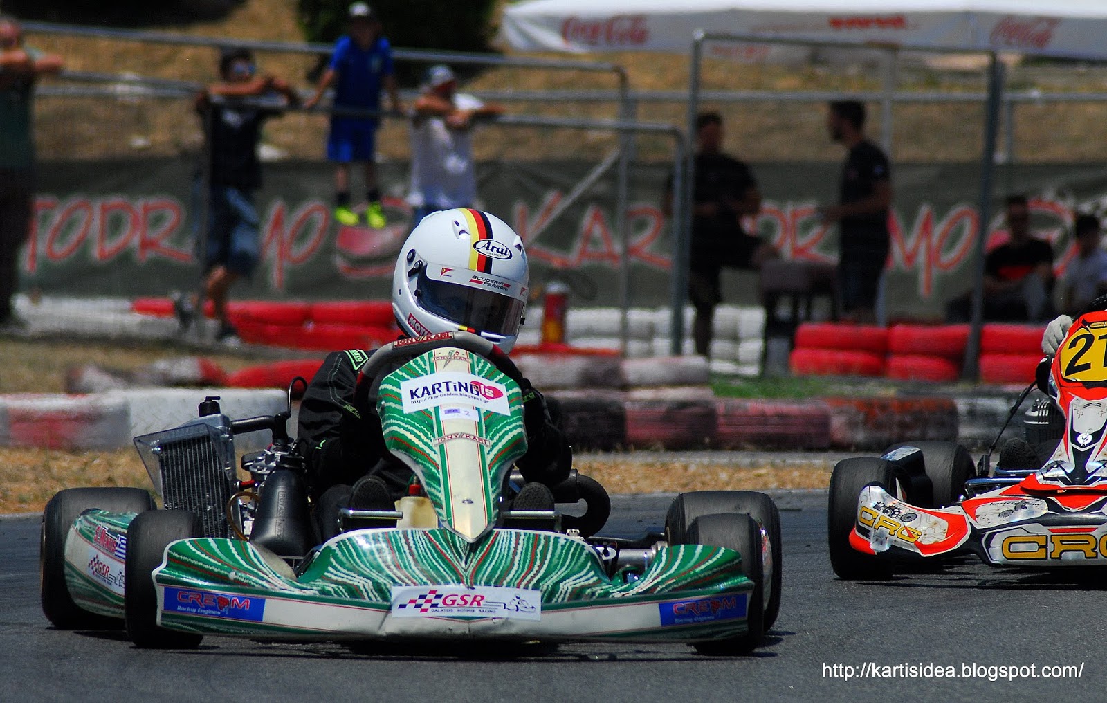 karting.gr.blogspot.com: Για τον πρωταγωνιστή οδηγό, μόνο!