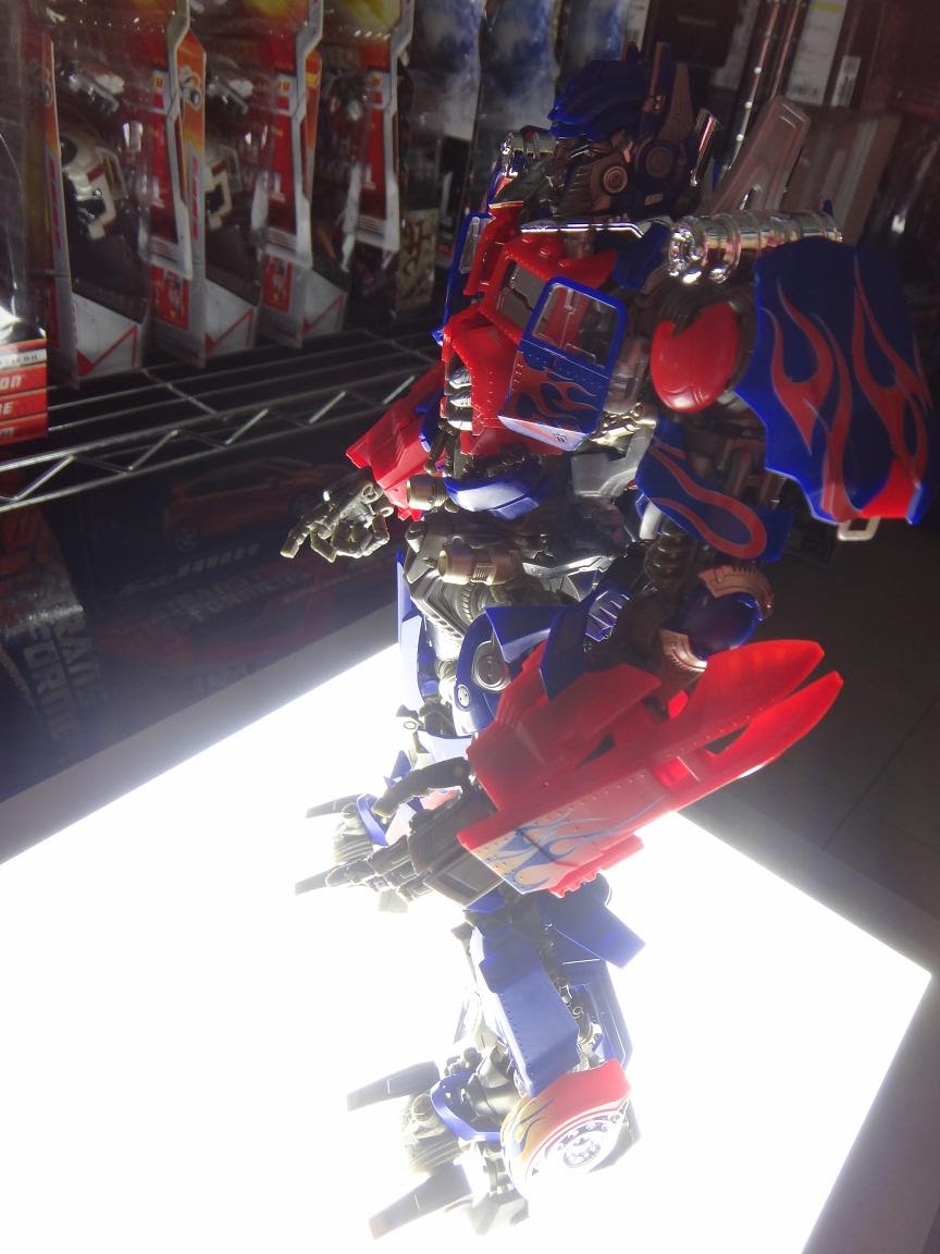 JUST Custom Toy: DMK-01 Optimus Prime - complete built model kit