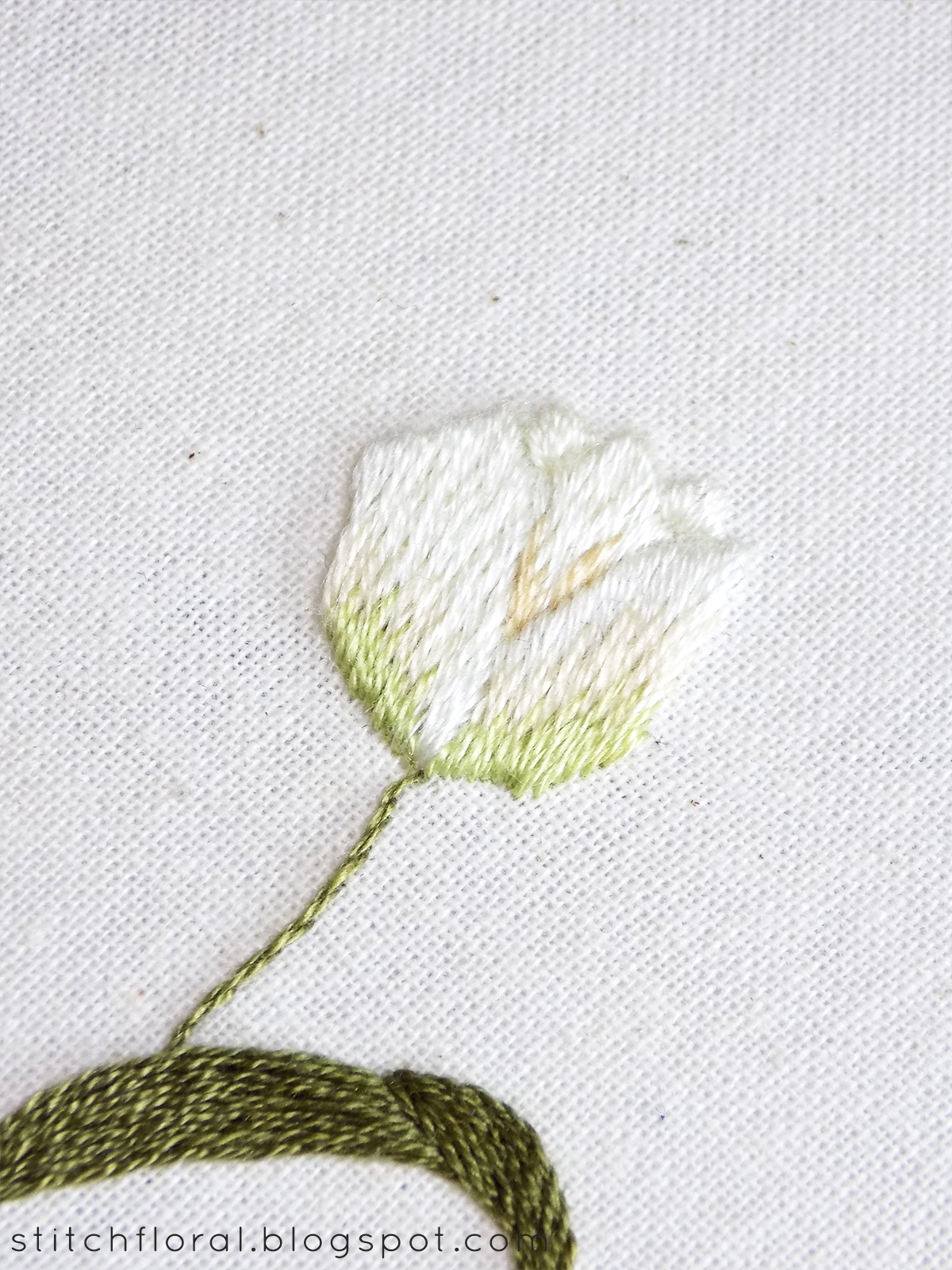 Tulip hand embroidery tutorial - Stitch Floral