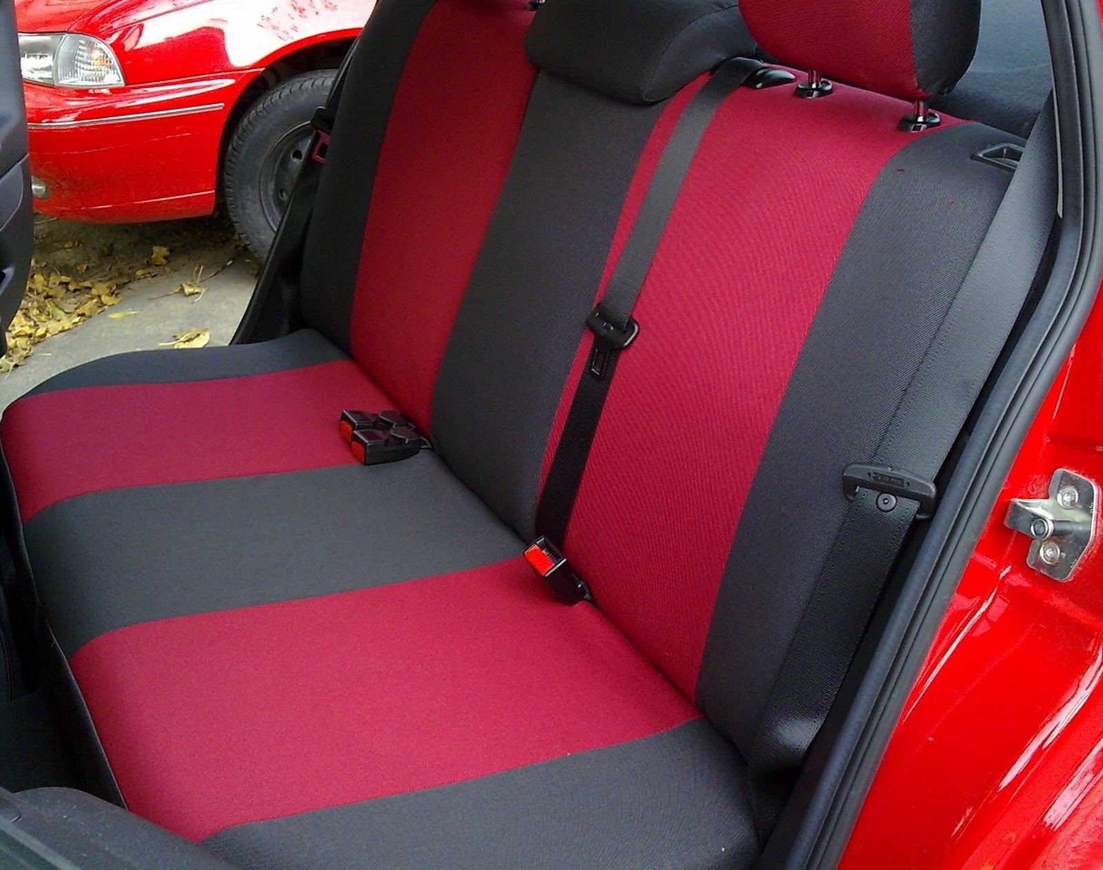 AUTOTEX CORPORATION: Huse auto Opel