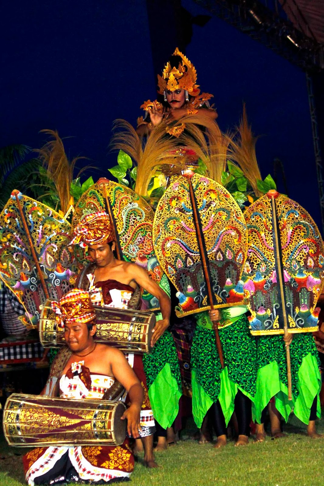 Bali Lemuh (Foto Hiburan, Seni dan Budaya Bali)