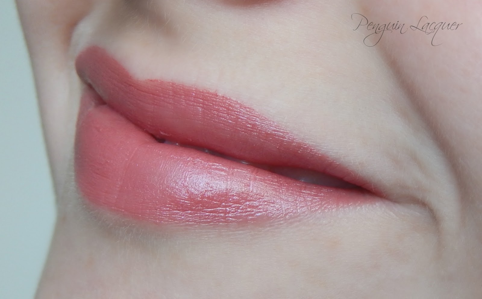 Penguin Lacquer: Revlon Super Lustrous Lipstick 460 Blushing Mauve