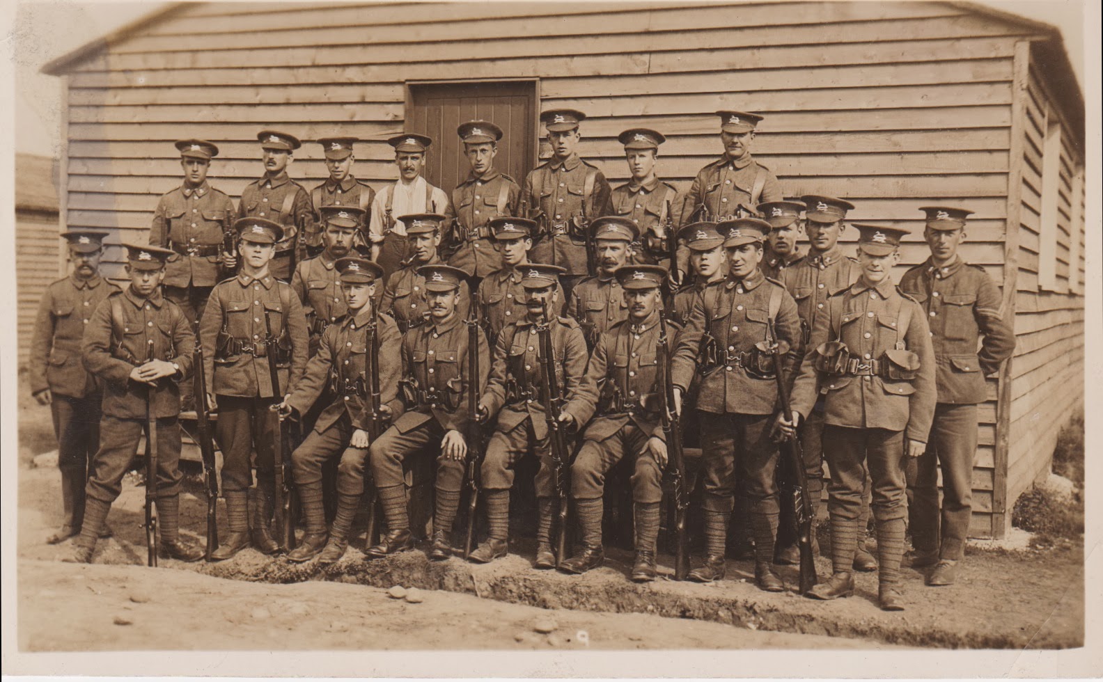 Dusty Boots and Muddy Paws (Too): George Arthur Lumby (A very concise ...
