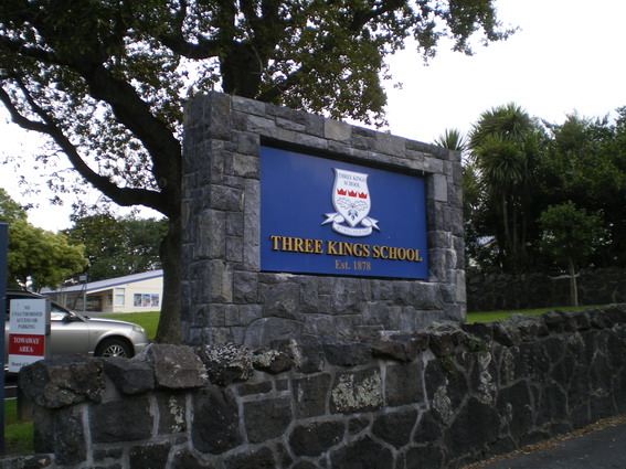 A Latitude of Libraries