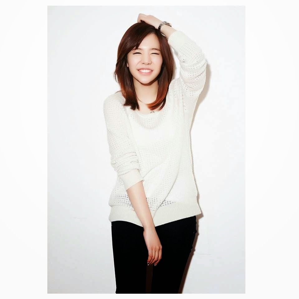 Voshow's Blogger: K-POP Queen SNSD part 2 ( Aegyo Queen, Sunny )