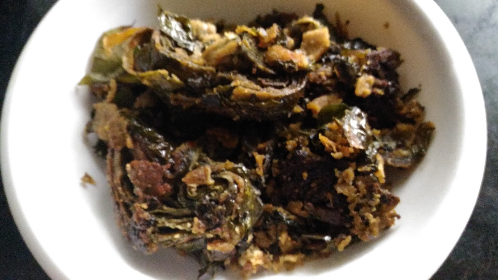 Jay's Veg Kitchen: PHANNA PATRODO FROM LEFT OVER PATRODO