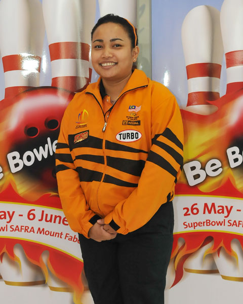 Sukan 1 Malaysia: Shalin Zulkifli > Bowling